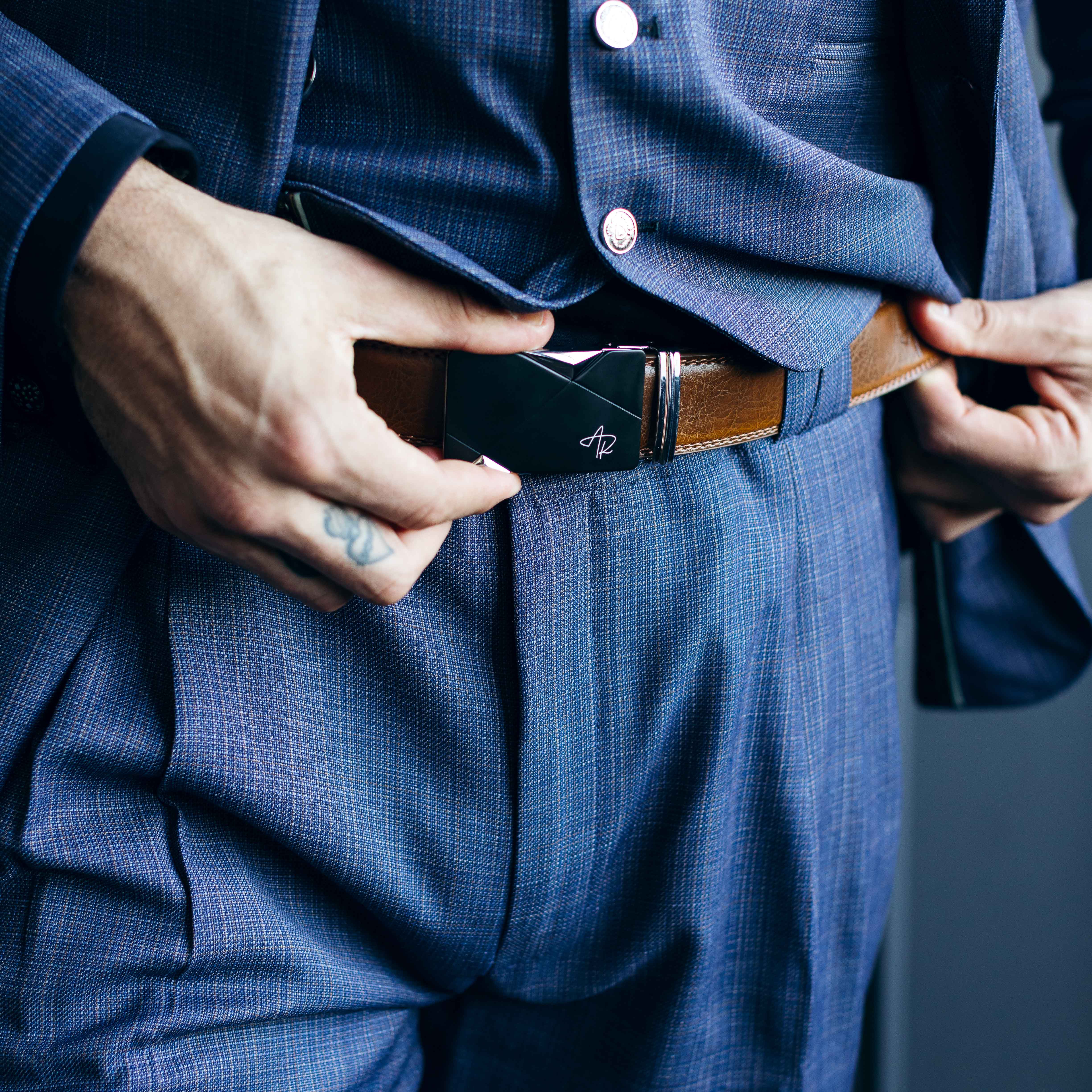 The Classic Premium Belt – ADAMRYAN SUITS INC.