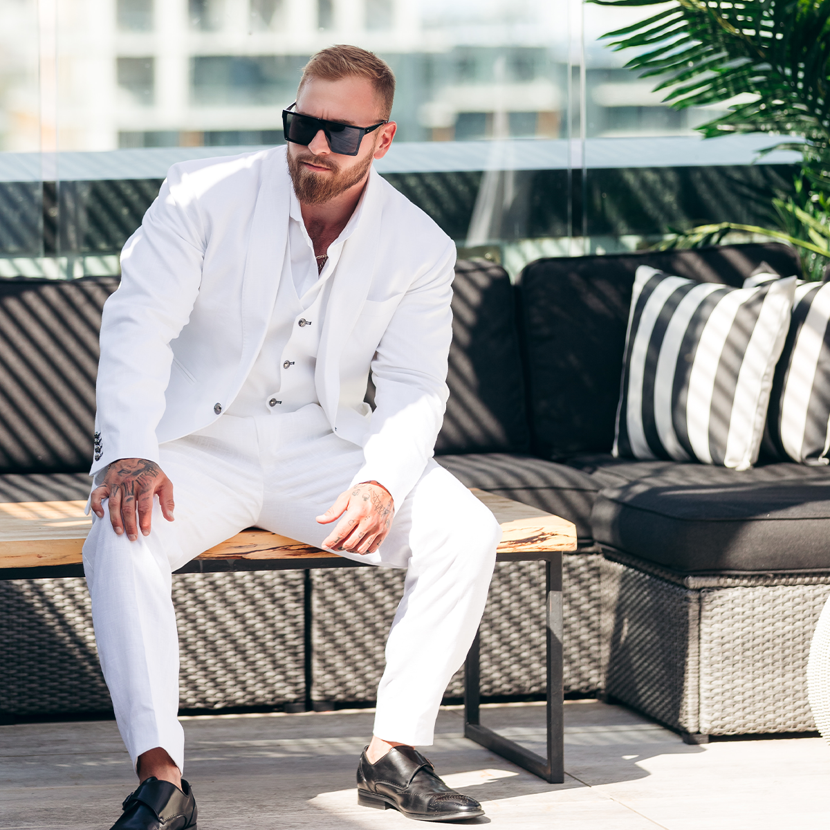 The Miami Vol.1 – ADAMRYAN SUITS INC.
